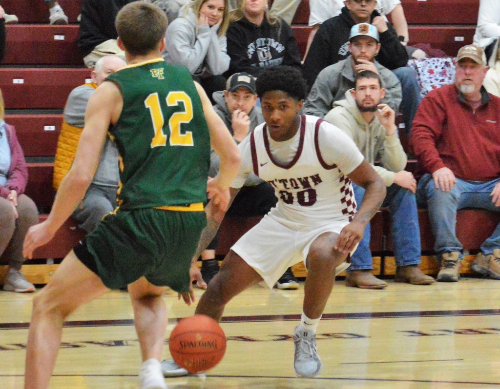 Up off the deck: Winfrey explodes for 47 as Uniontown bounces back ...